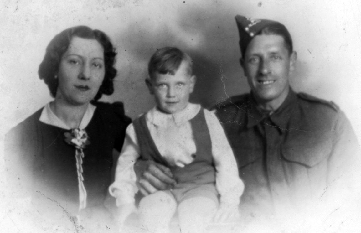 A collection of Remembrance themed resources compiled by Merton ...